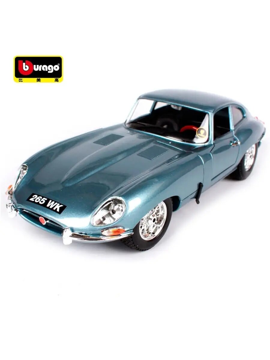 Машинка металл 1/18- JAGUAR "E" COUPE (1961) 18-12044