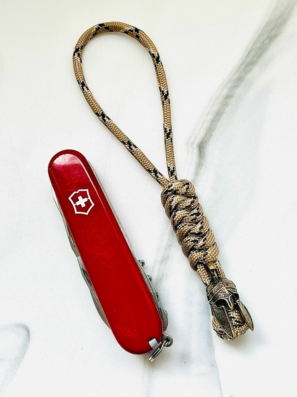 Темляк для ножа