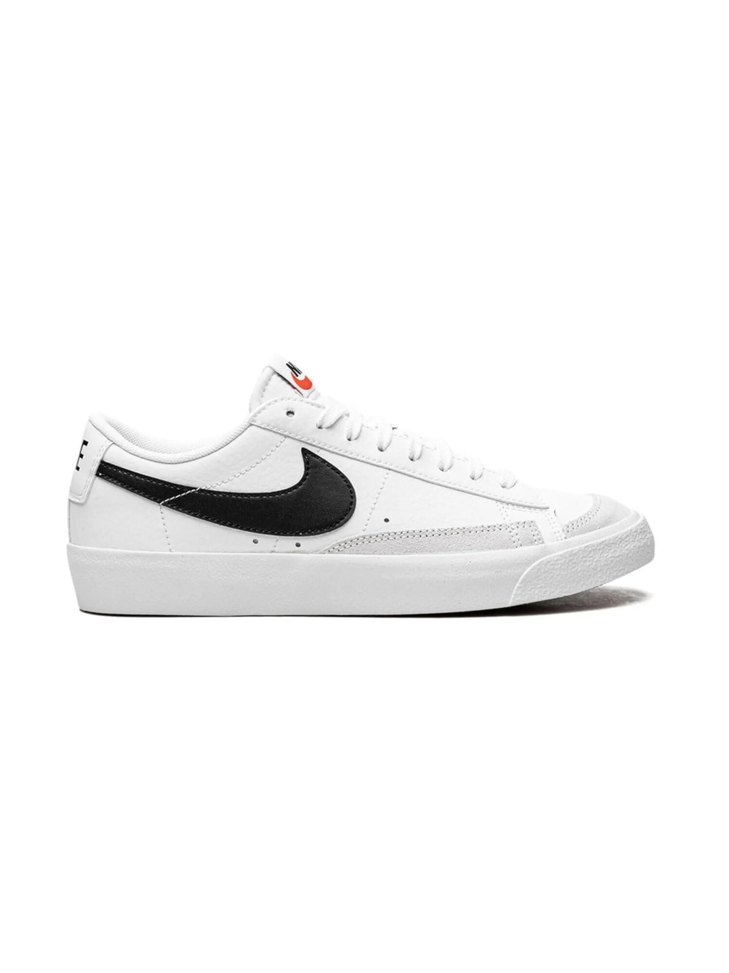 Кроссовки NIKE Blazer Low '77, размер 40 EU, бежевый/белый — фото 1