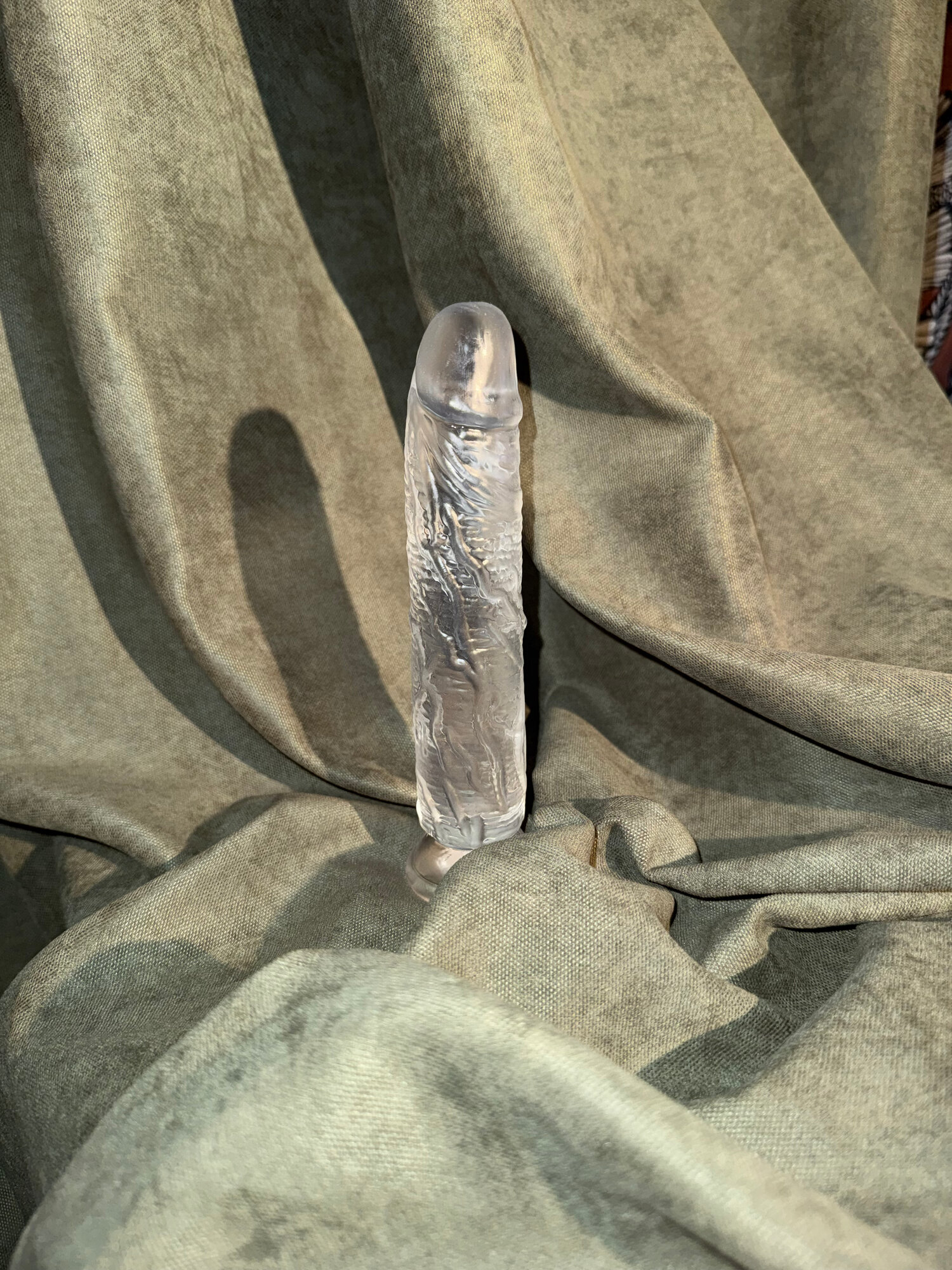 Фаллоимитатор на присоске, реалистичной формы, с реалистичной головкой, прозрачный, без яичек, TPE, 18,5 см, 18+