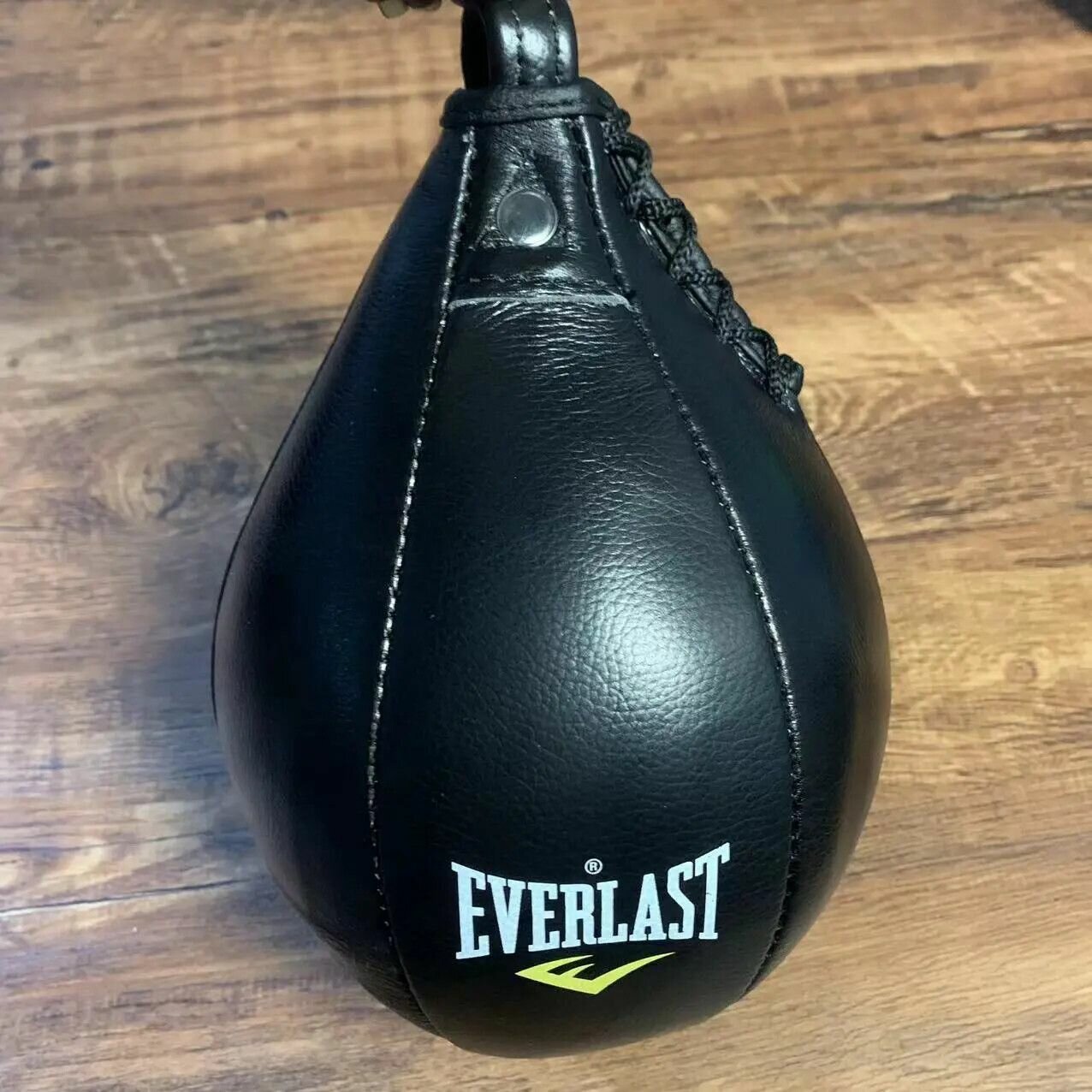 Груша скоростная Everlast Cow Leather M 25 x 18 черный