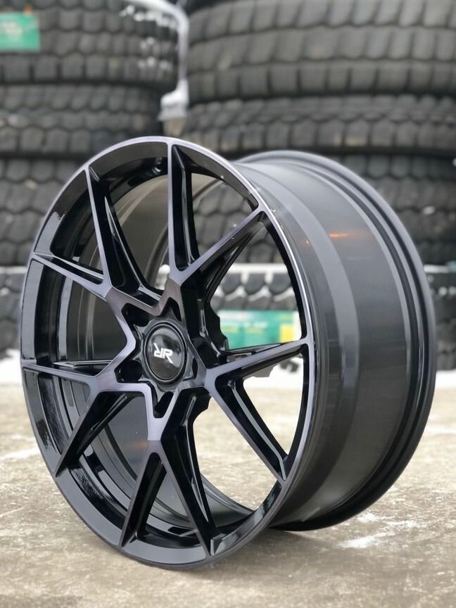 Диски автомобильные RR CSSYA5636 18*8,0 5*114,3 ET40 67,1 B-P/B