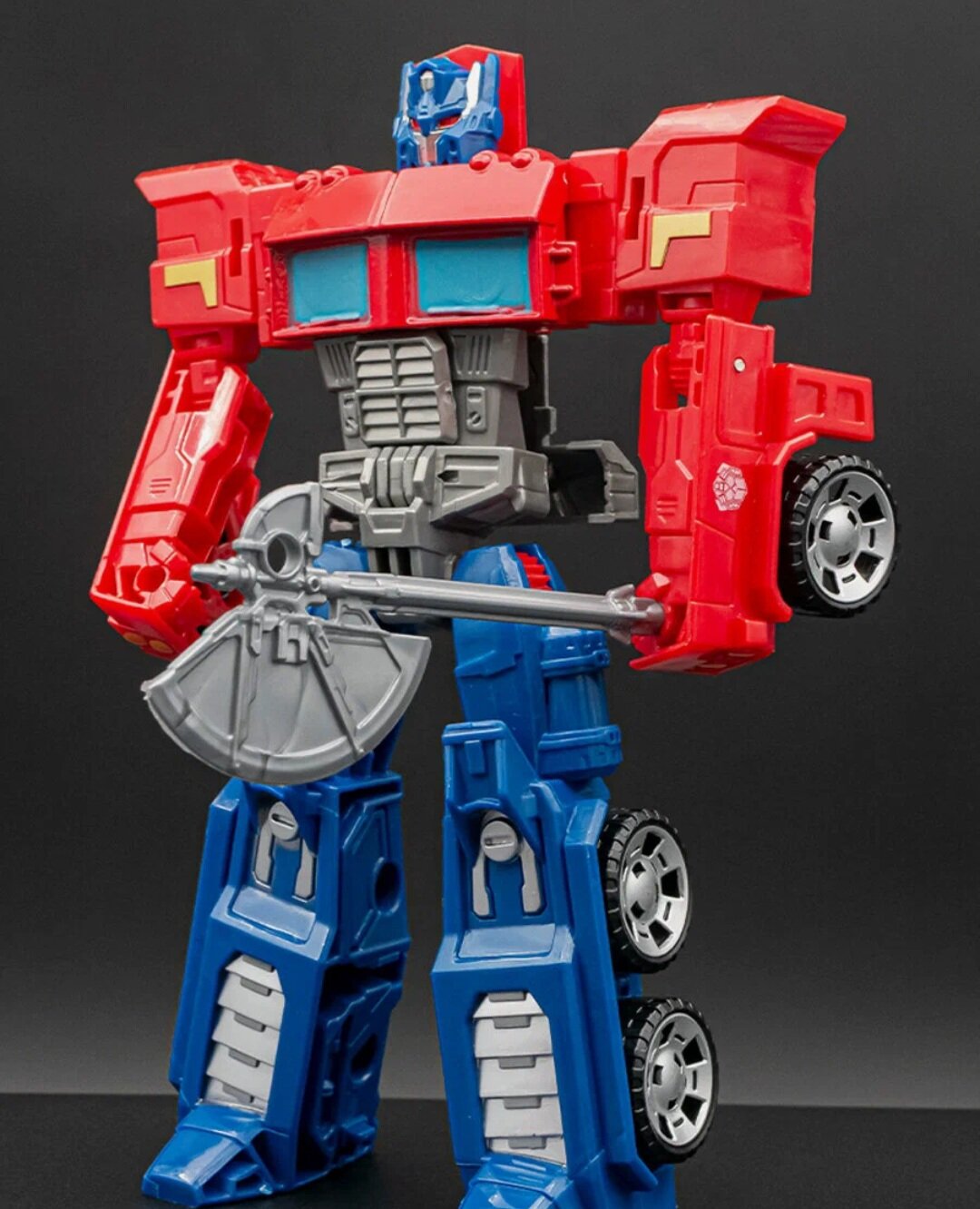 Робот-трансформер Transformers "Оптимус Прайм" с мечом, 20 см