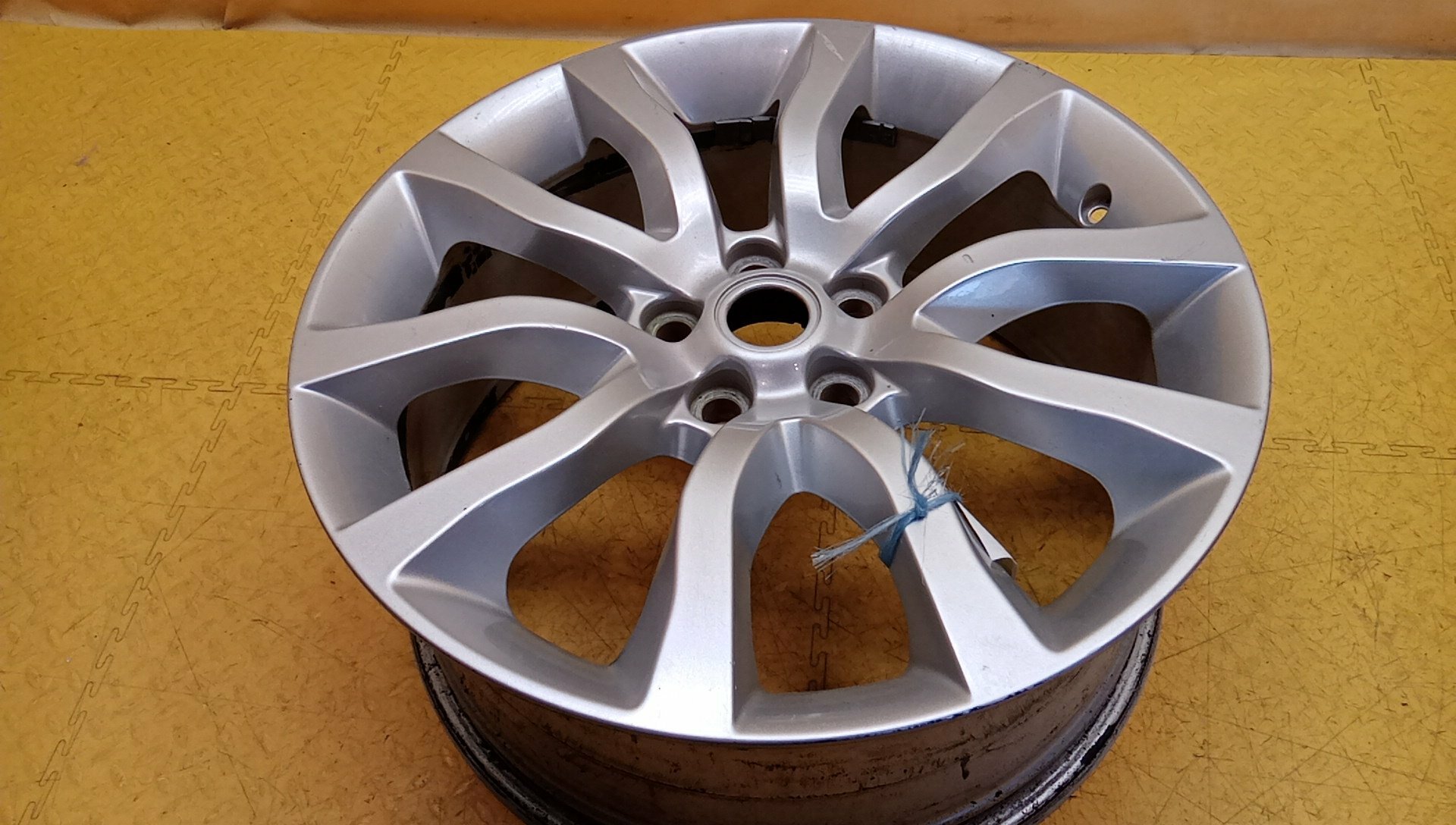 Диск колесный легкосплавный Range Rover Sport II Land Rover DK621007DB