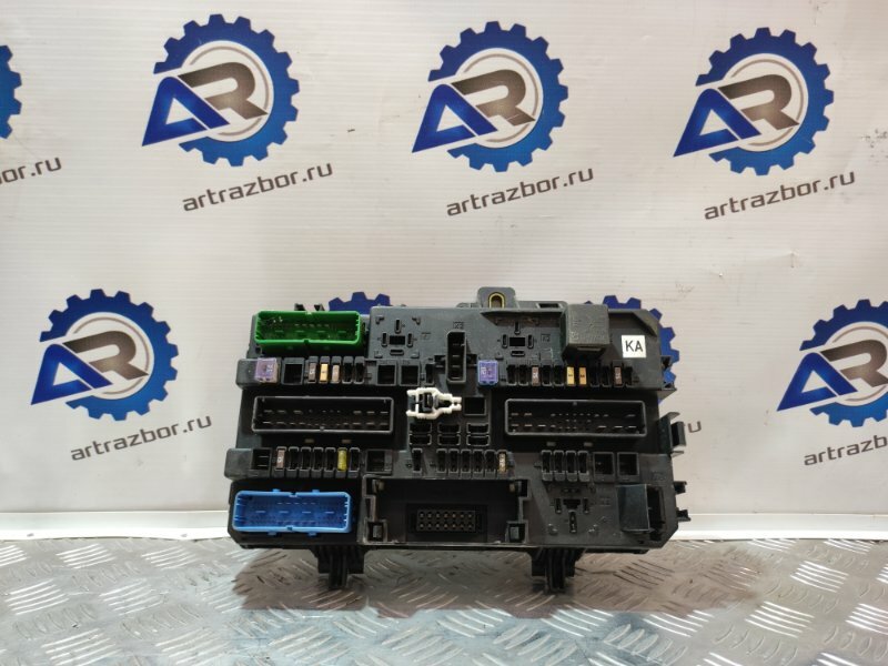 Б/У Блок предохранителей Opel Astra H / Опель Астра H 1.6 Z16XER 116Л.С 2007
