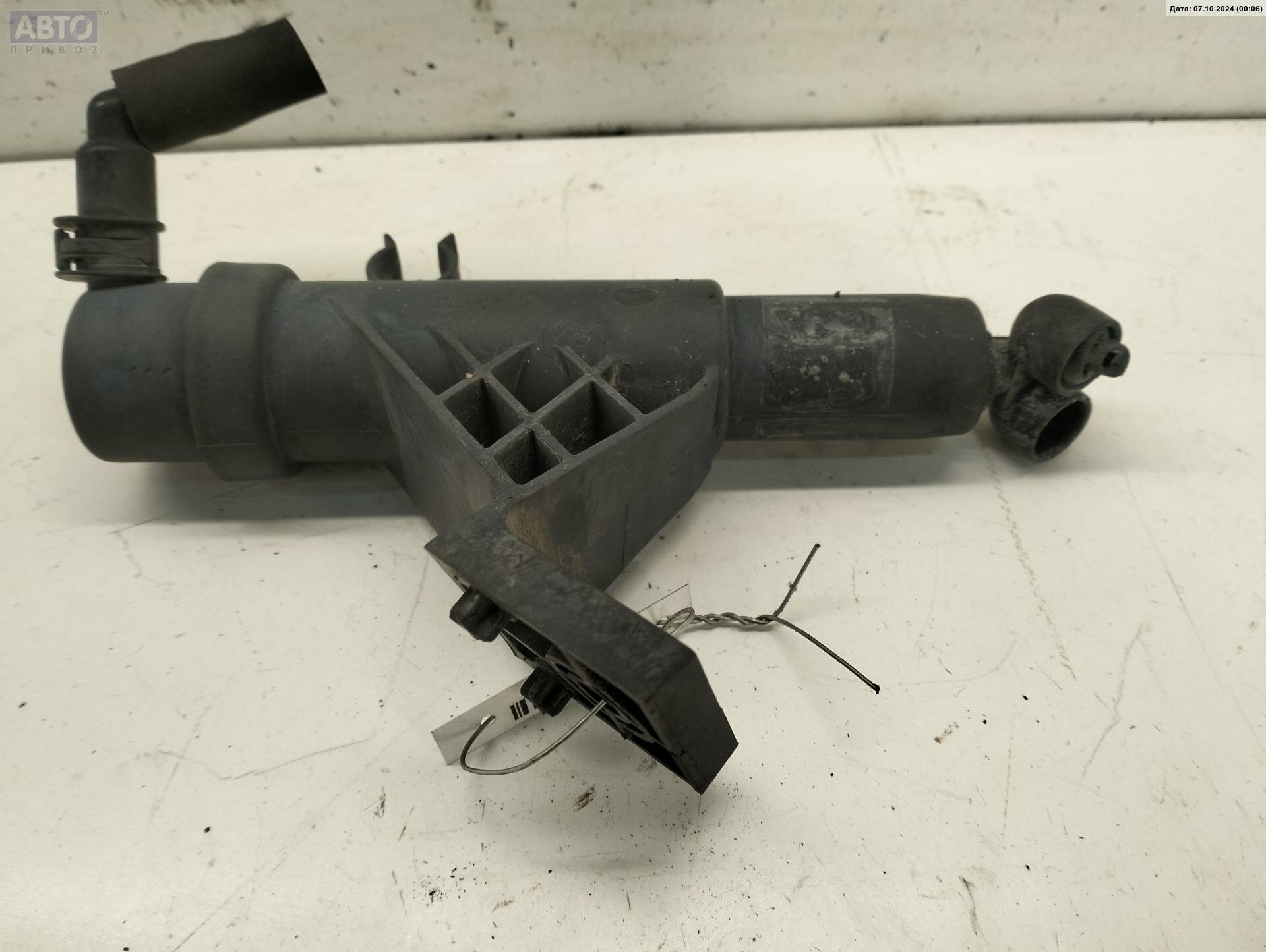 Насос (моторчик) омывателя фар Volkswagen Passat B5+ (GP)