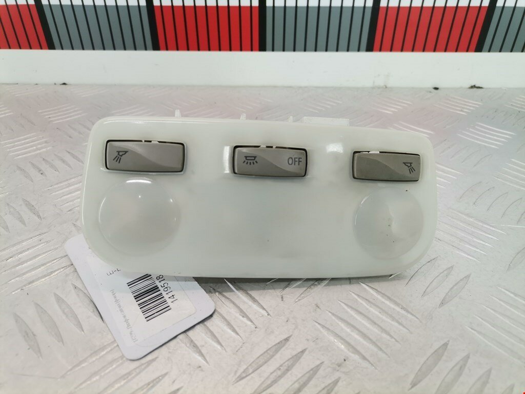 Плафон салонный Renault Scenic 3 264300008R арт. 1419518
