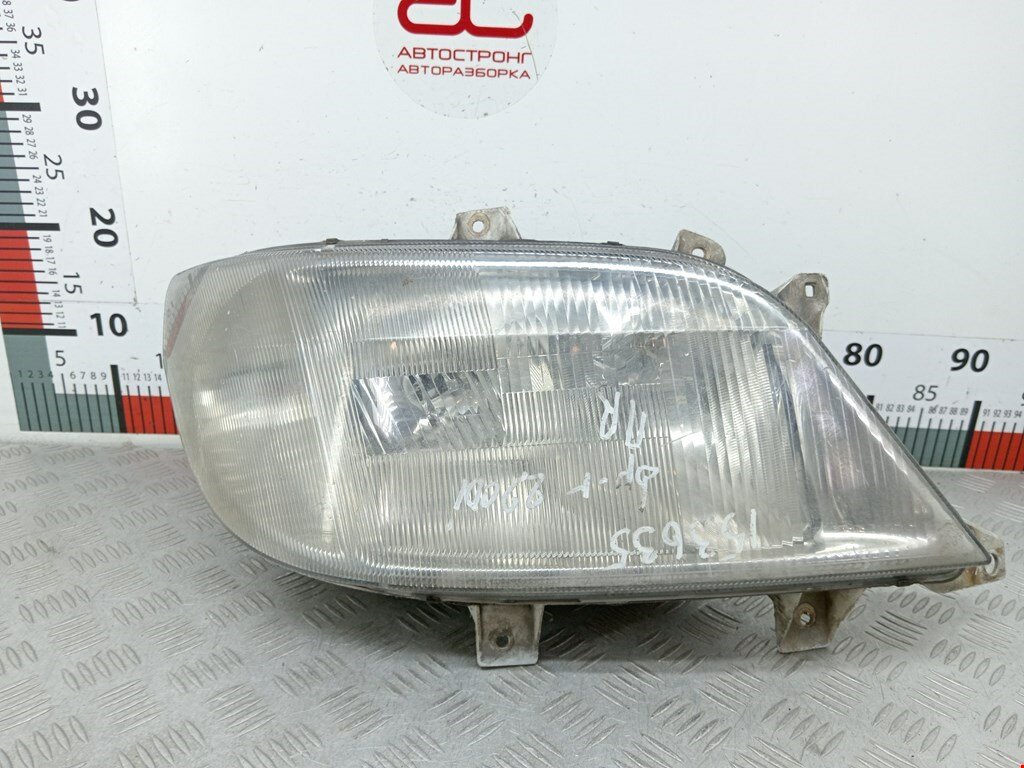 Фара правая Mercedes Sprinter 1 (W901-905) A9018201361 арт. 2199733