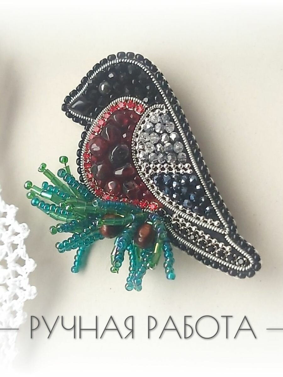 Брошь, гранат