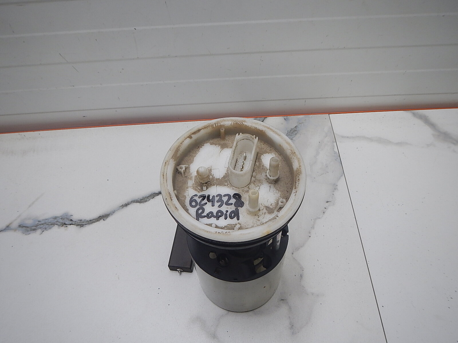 Б/У Насос топливный электрический, Skoda (Шкода)-RAPID (12-) SKODA Rapid (12-) STARTVOLT Дубликат, Без видимых повреждени...