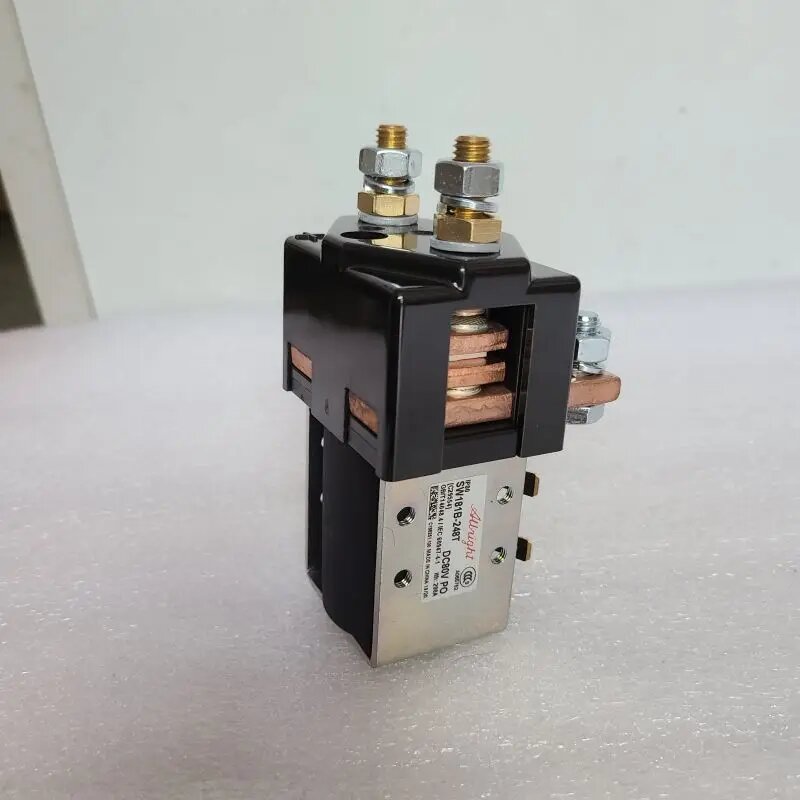 Оригинальный контактор Albright SW181 SPDT 24-80В 200А SW181B-248T 80V