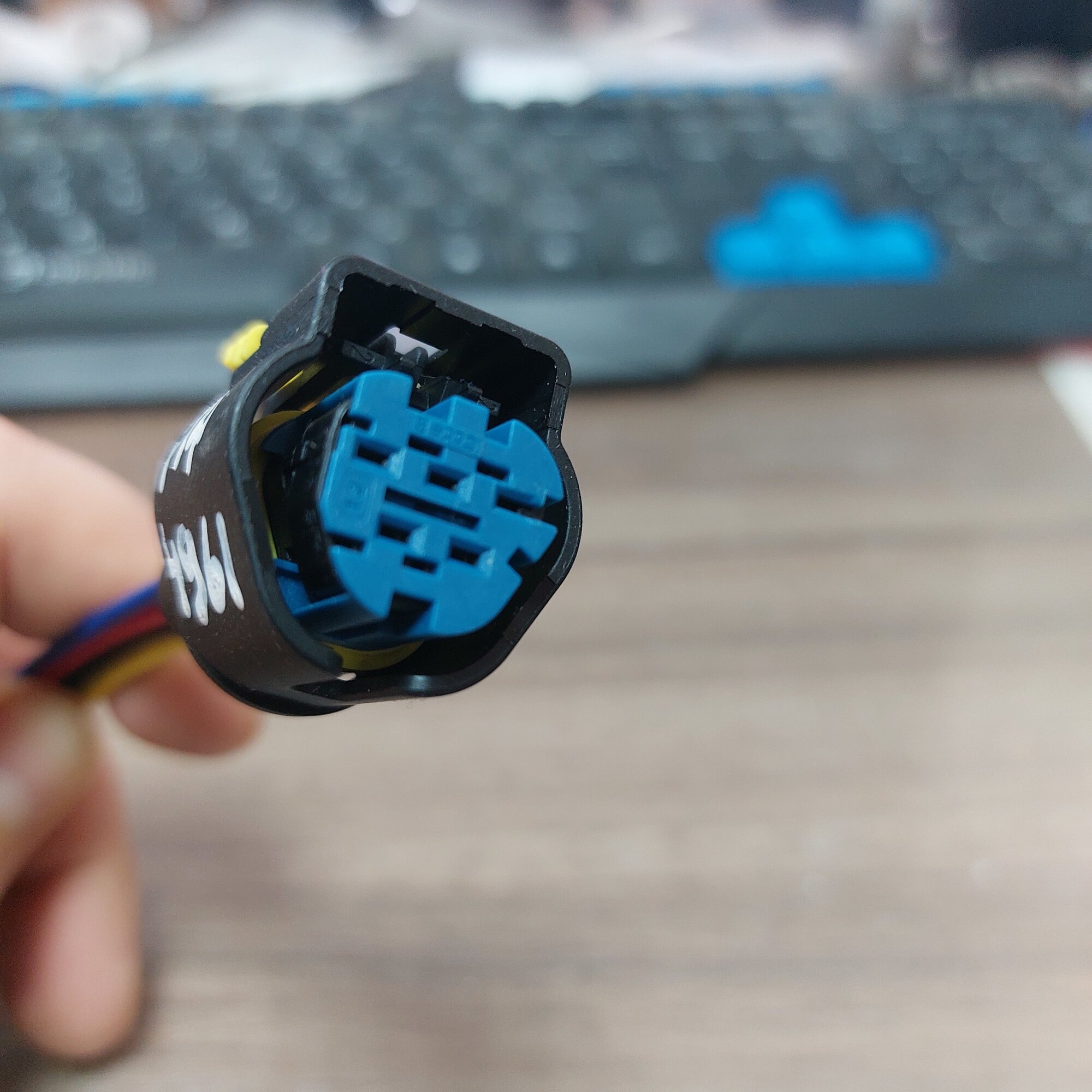 Разъем (штекер) 5 конт ДМРВ Honda Land Rover UAZ