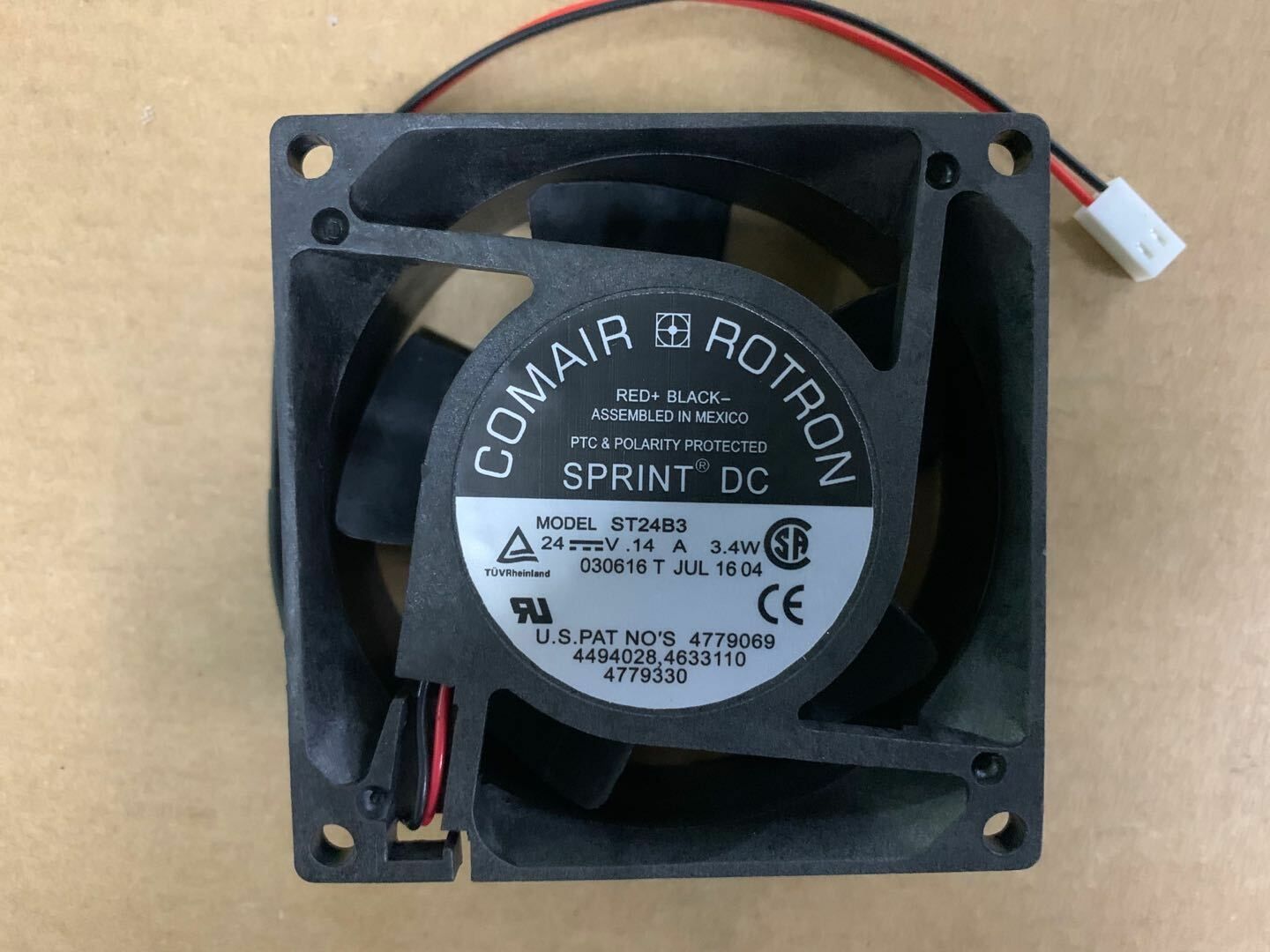 COMAIR ROTRON ST24B3 Двойной шаровой вентилятор DC24V 0.14A 3.4W 80X80X32mm 2 штыря -
