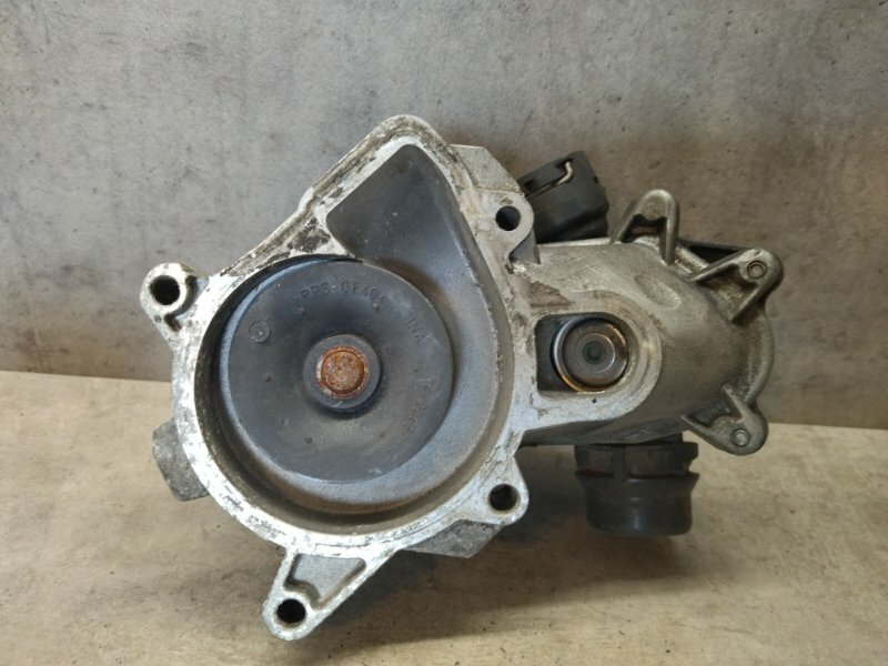 Помпа BMW 5 E39 11512354055