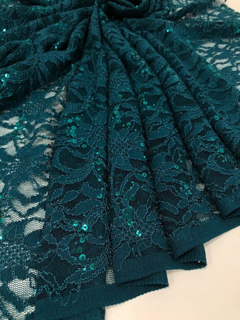 Ткань гипюр эластичный, цвет сине-зеленый, ширина 145 см, цена за 0.5 метра погонных.