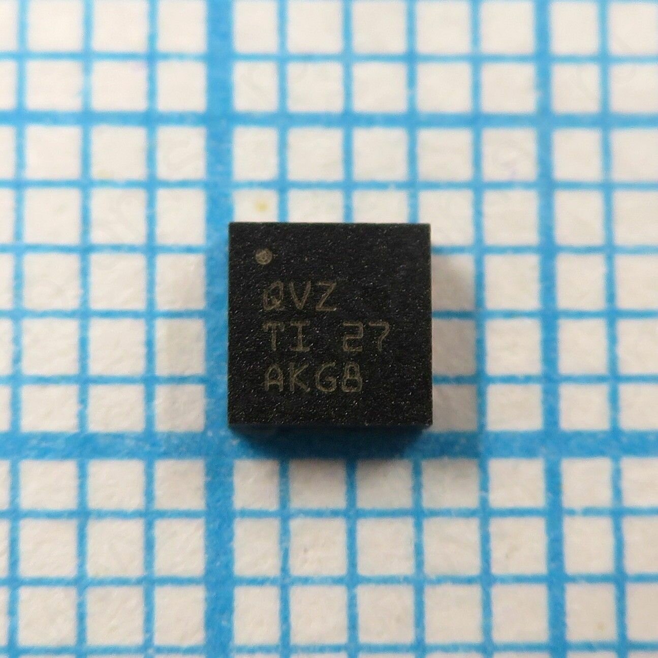 TPS62133RGTR QVZ - Понижающий преобразователь в корпусе QFN 3x3