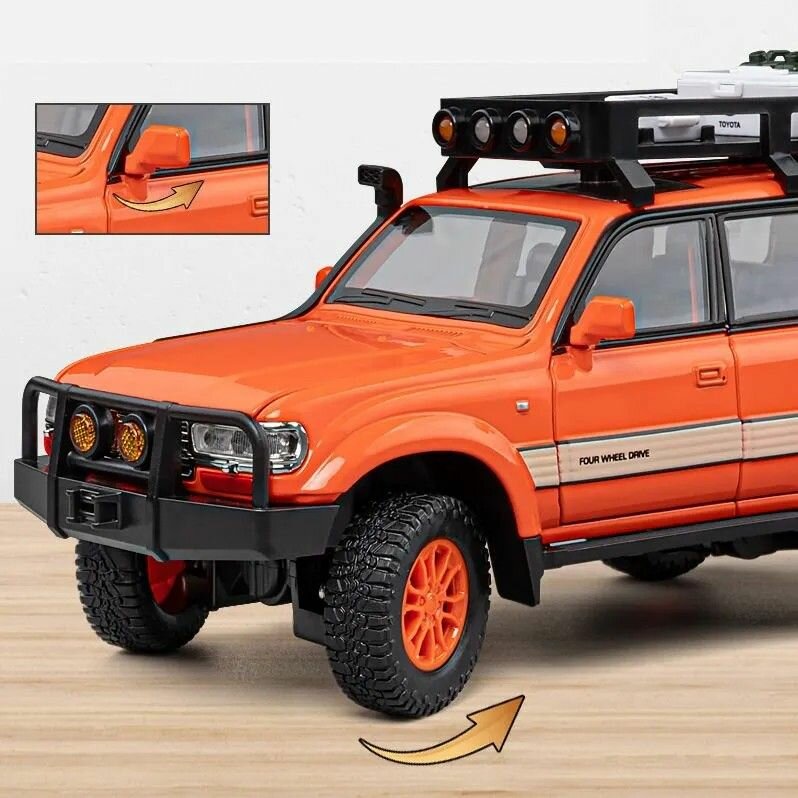 Интерактивная модель машинки "Toyota Land Cruiser", масштаб 1:24, пластик/металл, звуковые и световые эффекты — фото 1