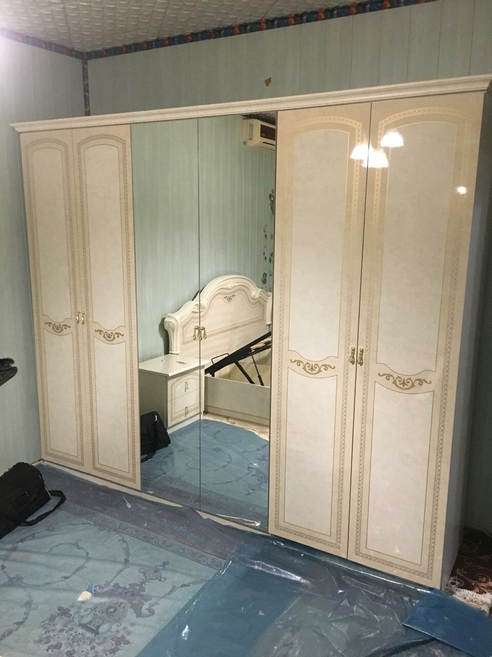 Шкаф Ирина шестидверный, цвет бежевый глянец, фабрики Диа Мебель, Россия