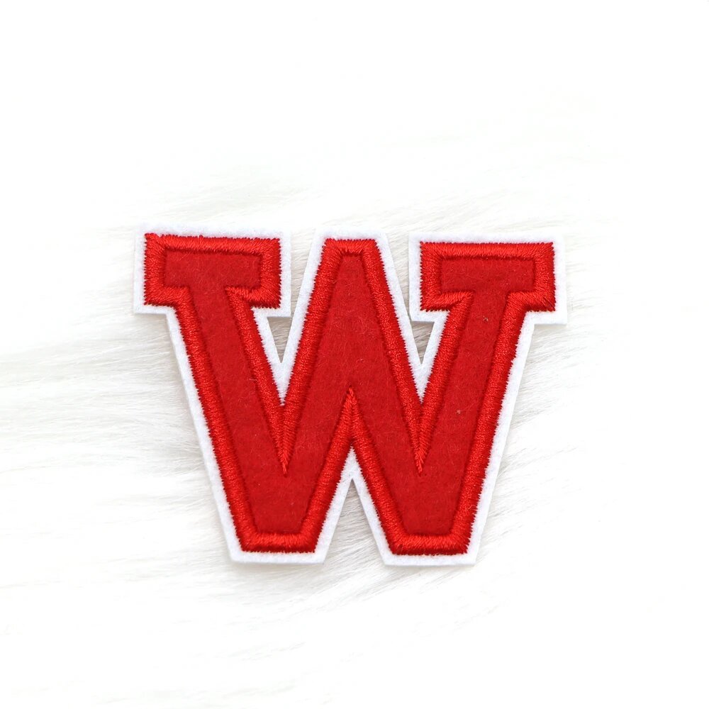 Нашивки с красными буквами для вышивки Красный, W