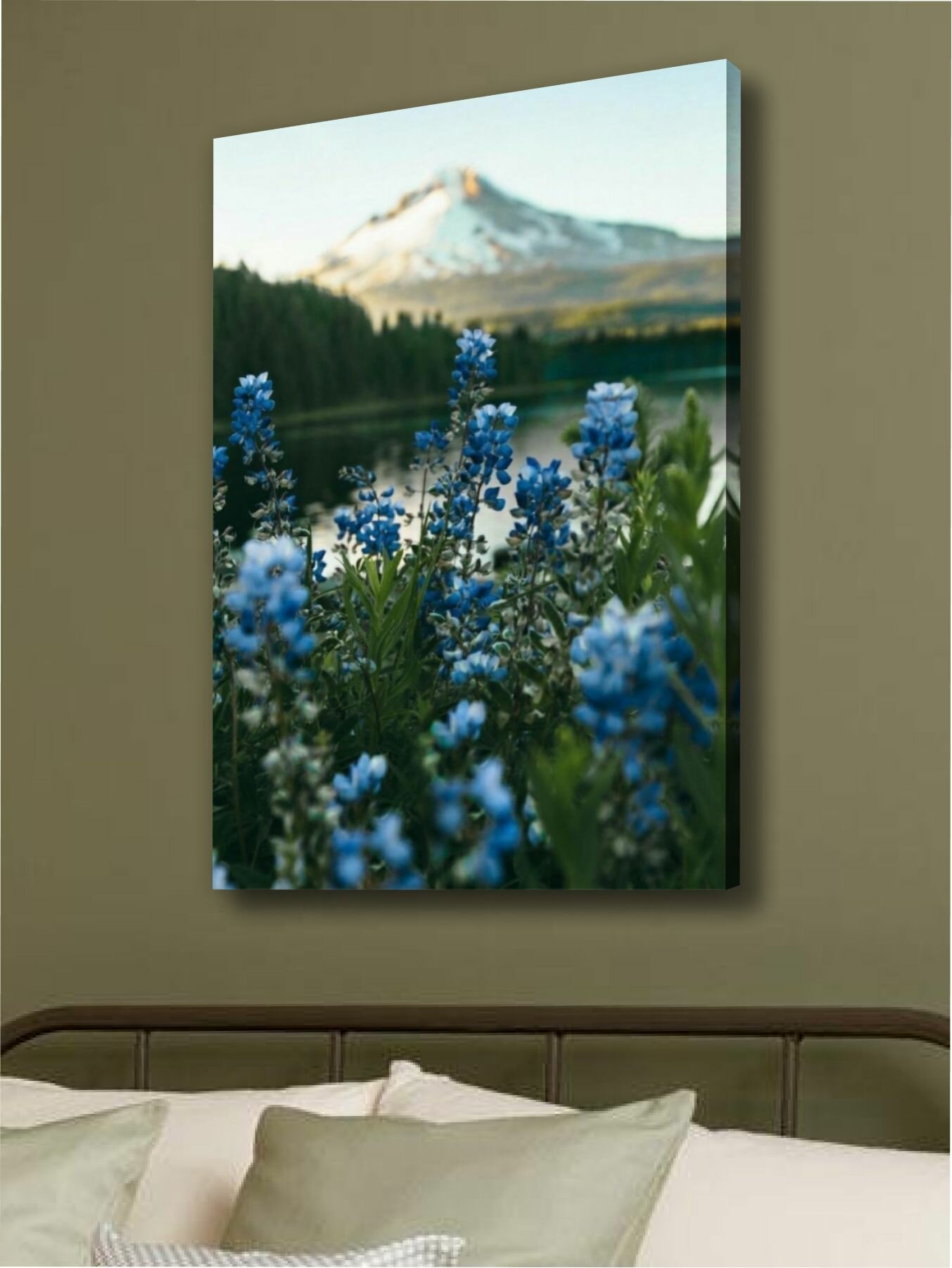 Картина Синее зеркало горы на стену 50x70см 1шт.