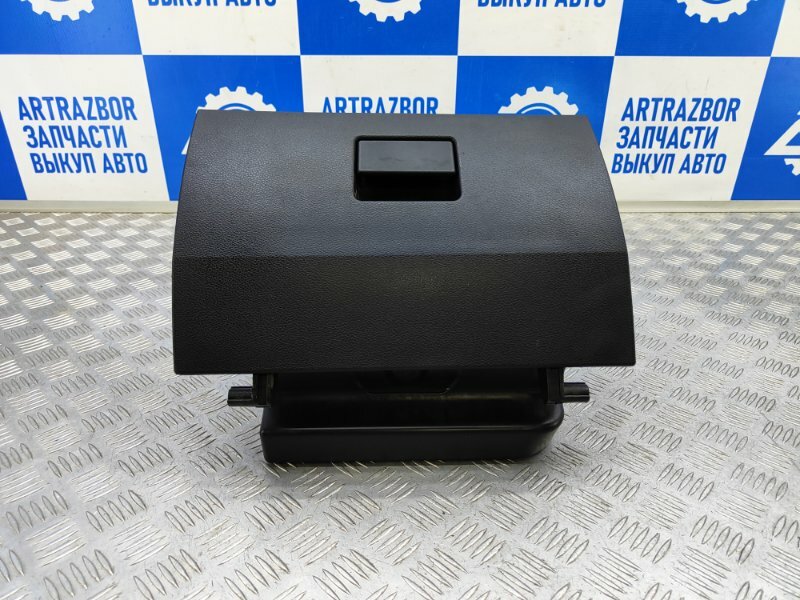 Б/У Бардачок Ford Fiesta / Форд Фиеста 1.4 FXJA 80 Л.С 2007