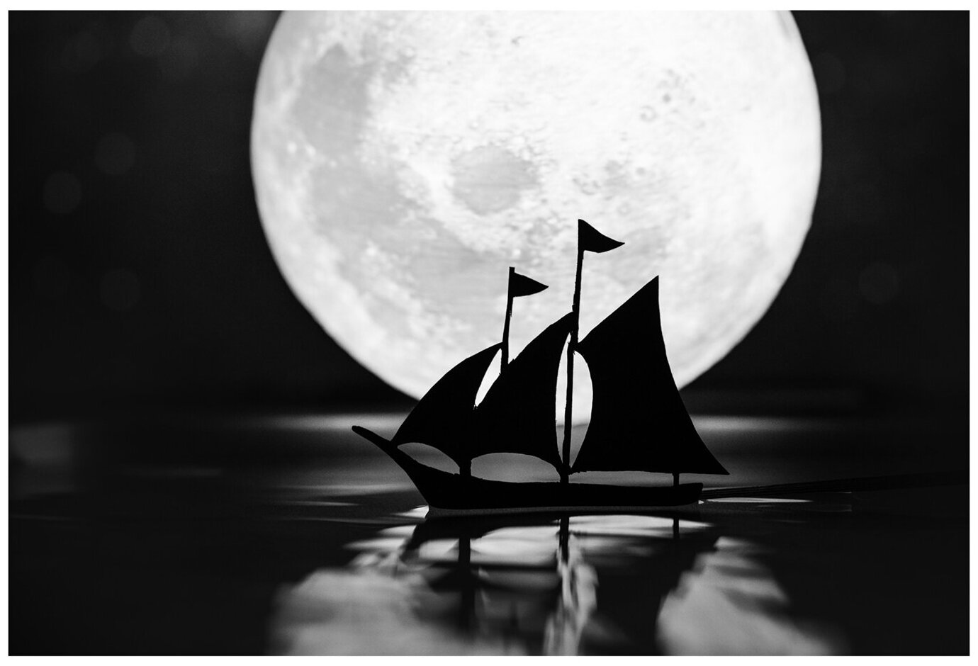 Постер / Плакат / Картина Полная луна 60х90 см в подарочном тубусе