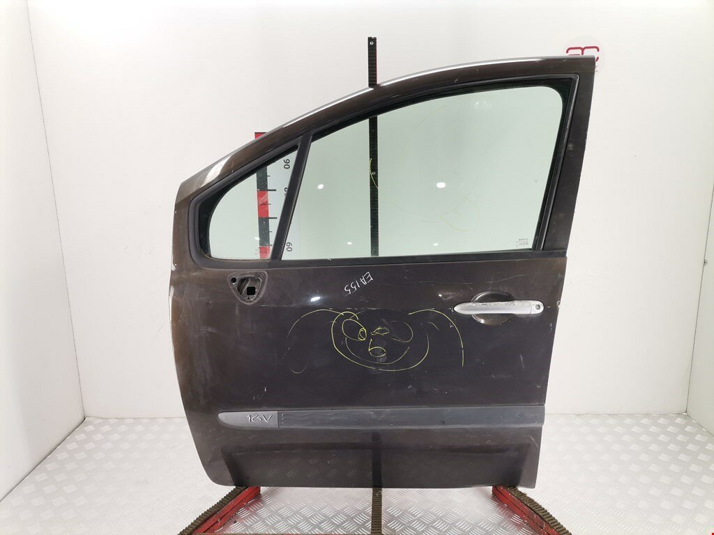 Дверь передняя левая Renault Modus 801019830R арт. 1459690