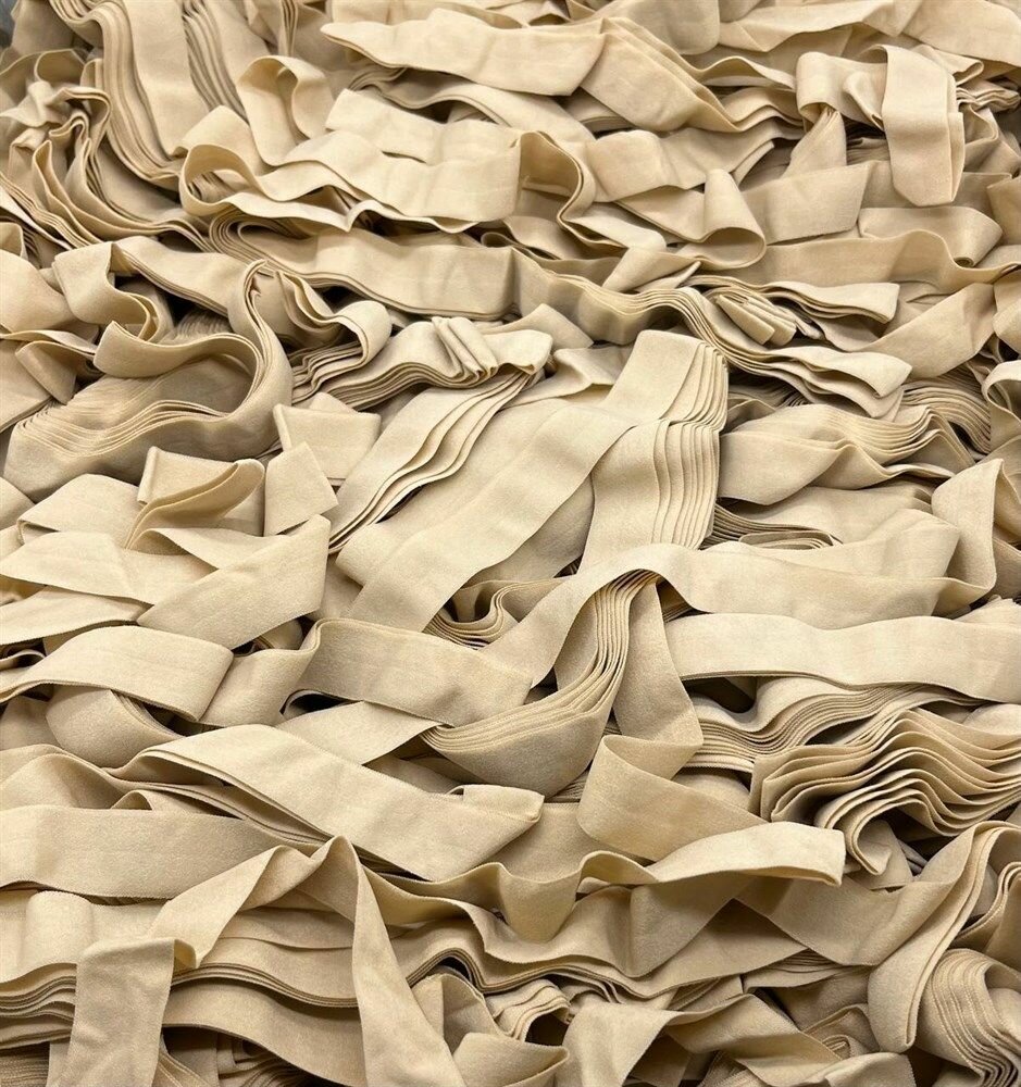 Резинка бельевая окантовочная (бейка эластичная) матовая шир.20мм цв.03 бежевый (10 метров)