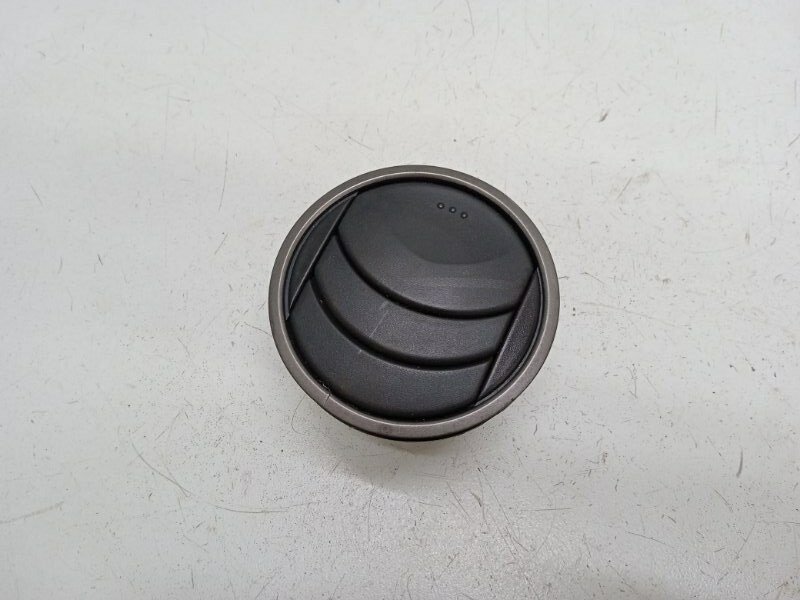 Б/У Мазда 6 GG Дефлектор воздушный Mazda Mazda6 2004 GG 124076 MAZDA арт. GR1M6473002