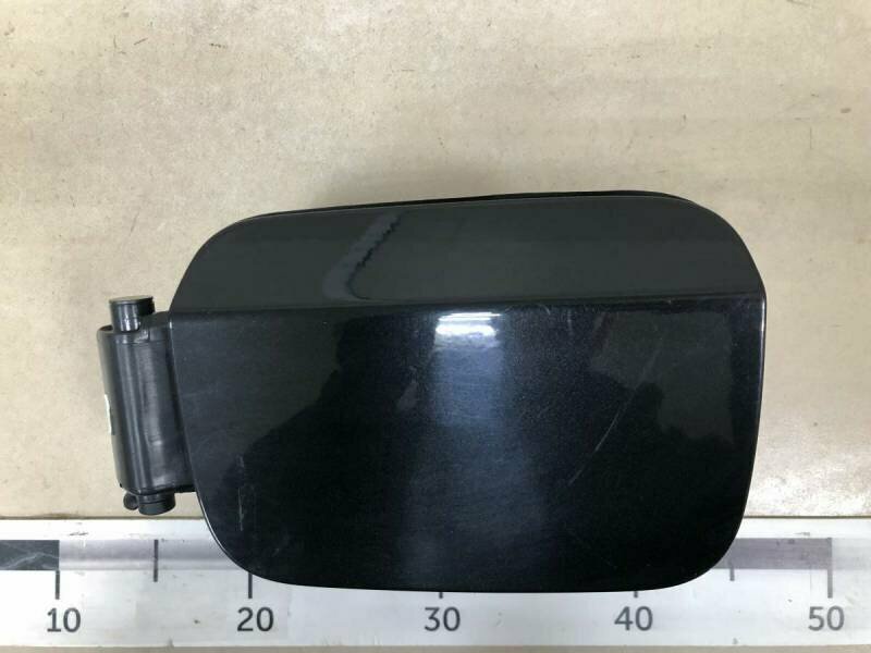 Лючок бензобака BMW 3-series E92/E93 2006-2012 кат.номер: 51177117982 51177117978