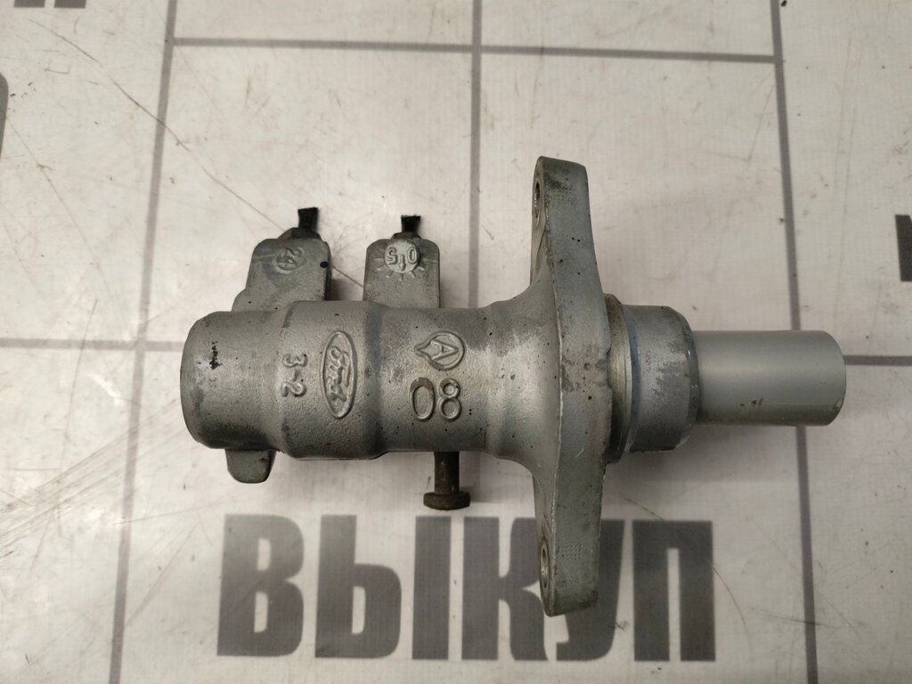 Цилиндр тормозной главный Ford Fiesta 2001-2007