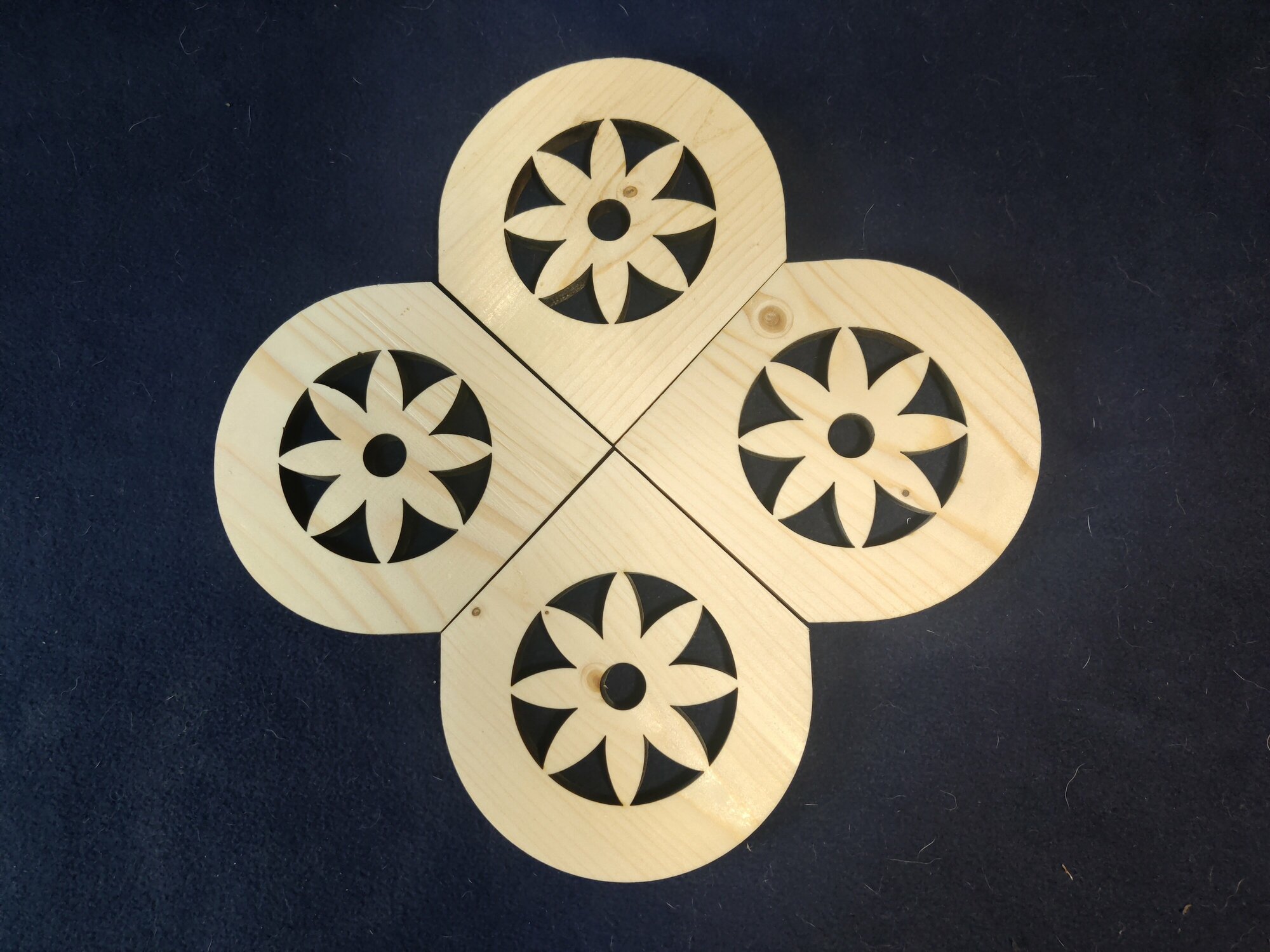 Наличники угловые декоративные "Ромашка" деревянные, резные, 4 шт.