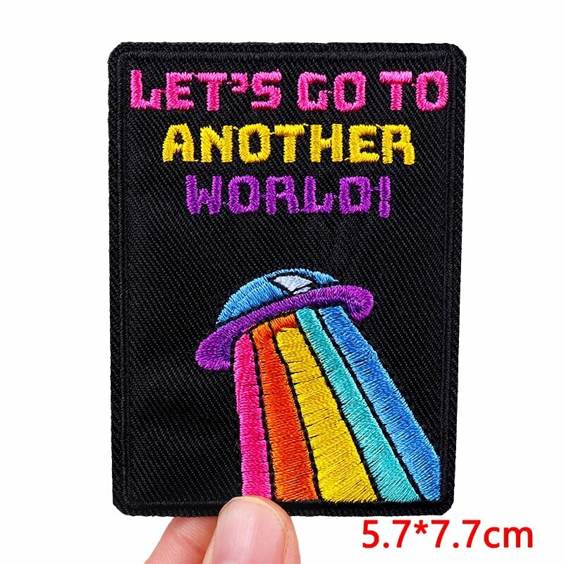 Вышитые нашивки Prajna с радугой/буквой/НЛО PE9416CT