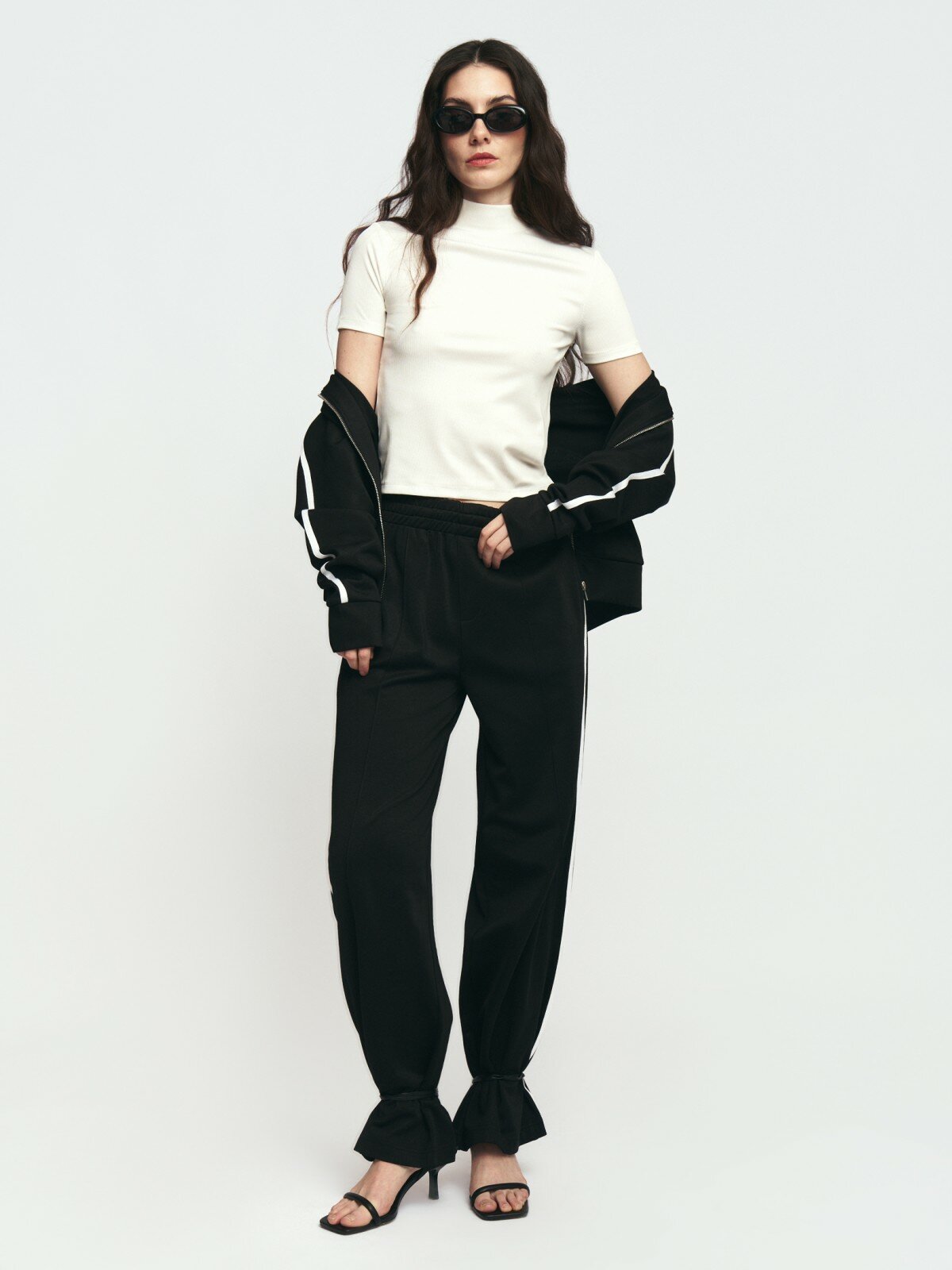 Брюки классические