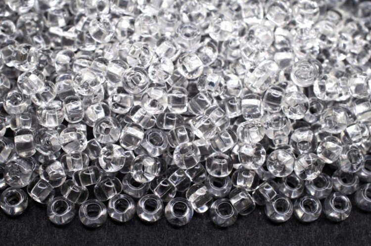 Бисер чешский PRECIOSA круглый 6/0 00050 прозрачный, квадратное отверстие, 50г