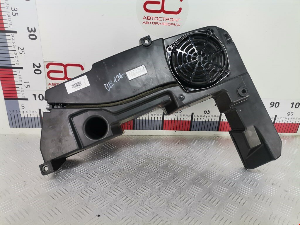 Сабвуфер Audi A5 8T 8T8035382 арт. 1680500