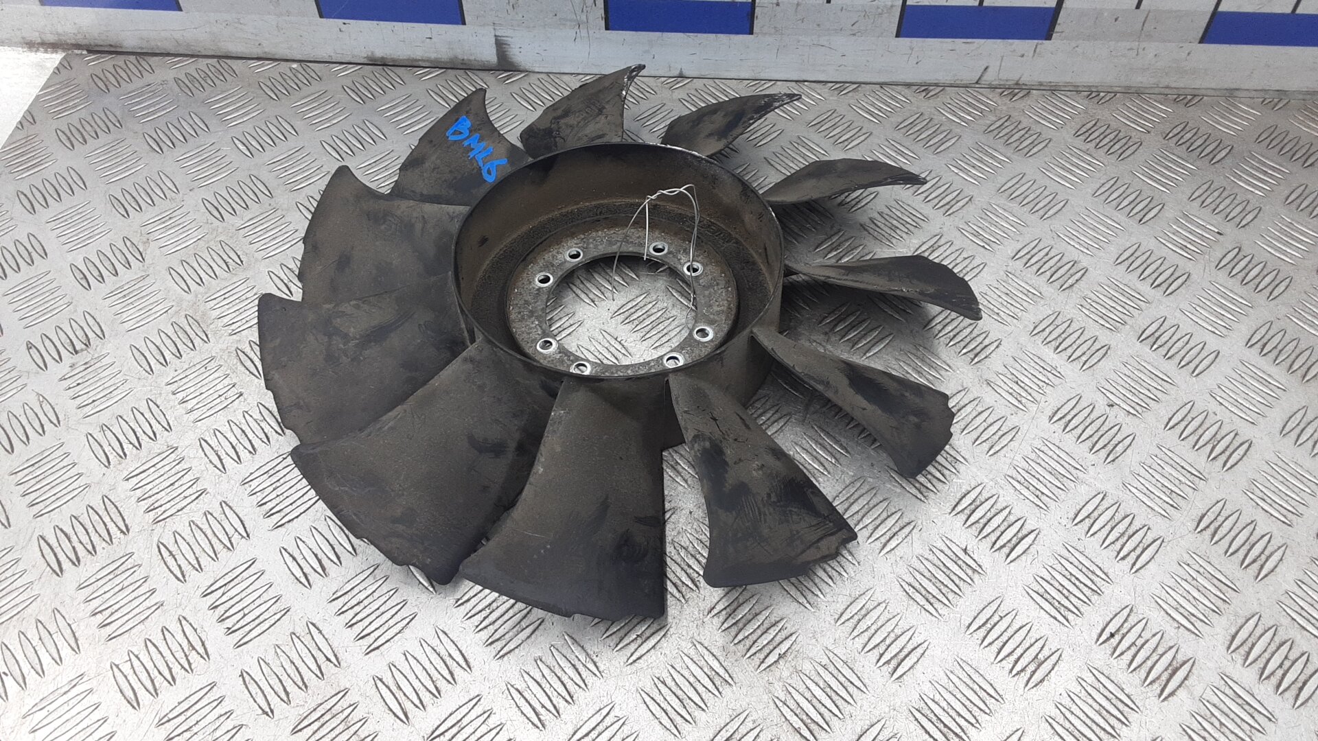 Крыльчатка вискомуфты дизельная IVECO DAILY 4