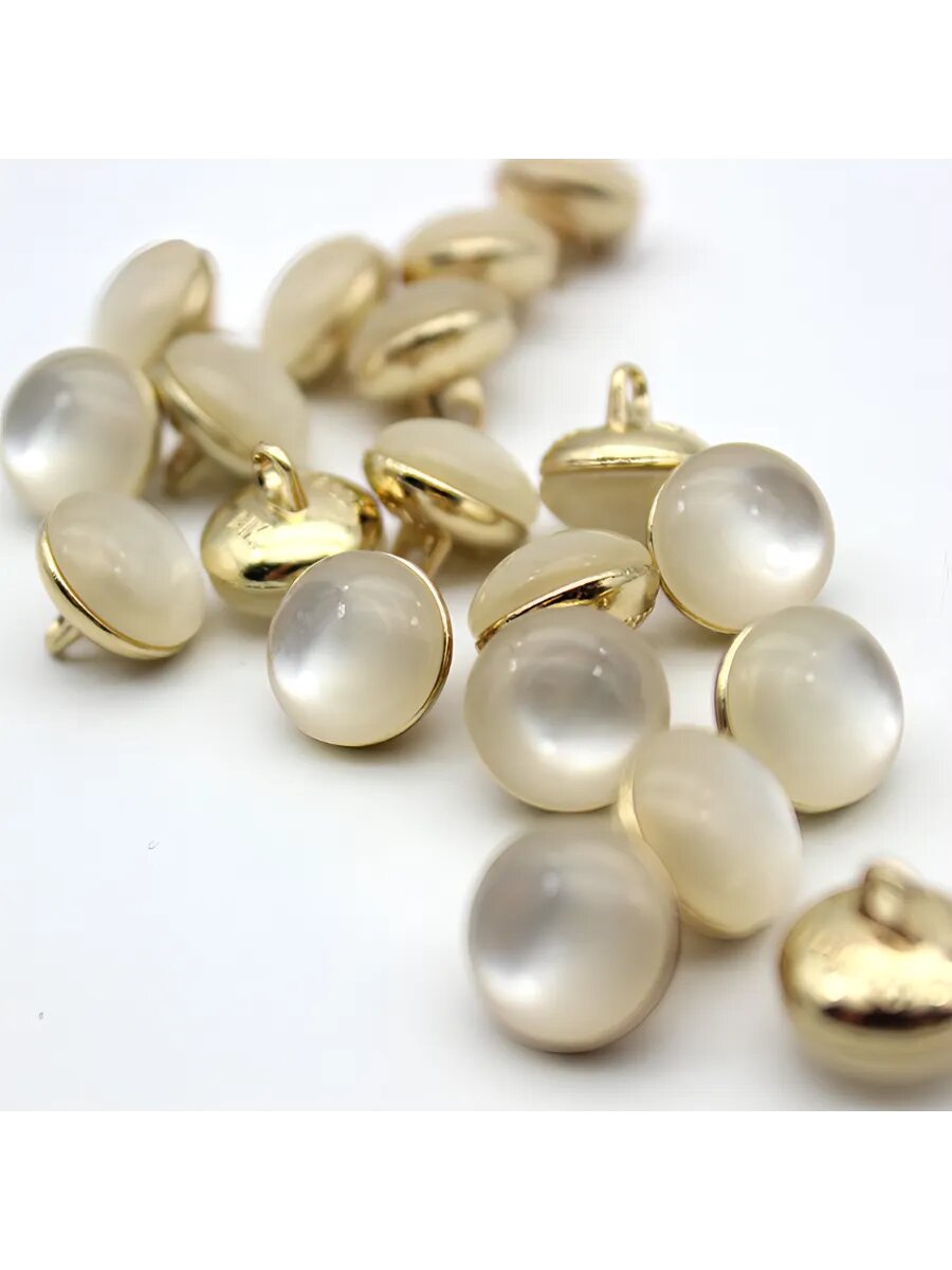 Набор перламутровых пуговиц на металлической ножке