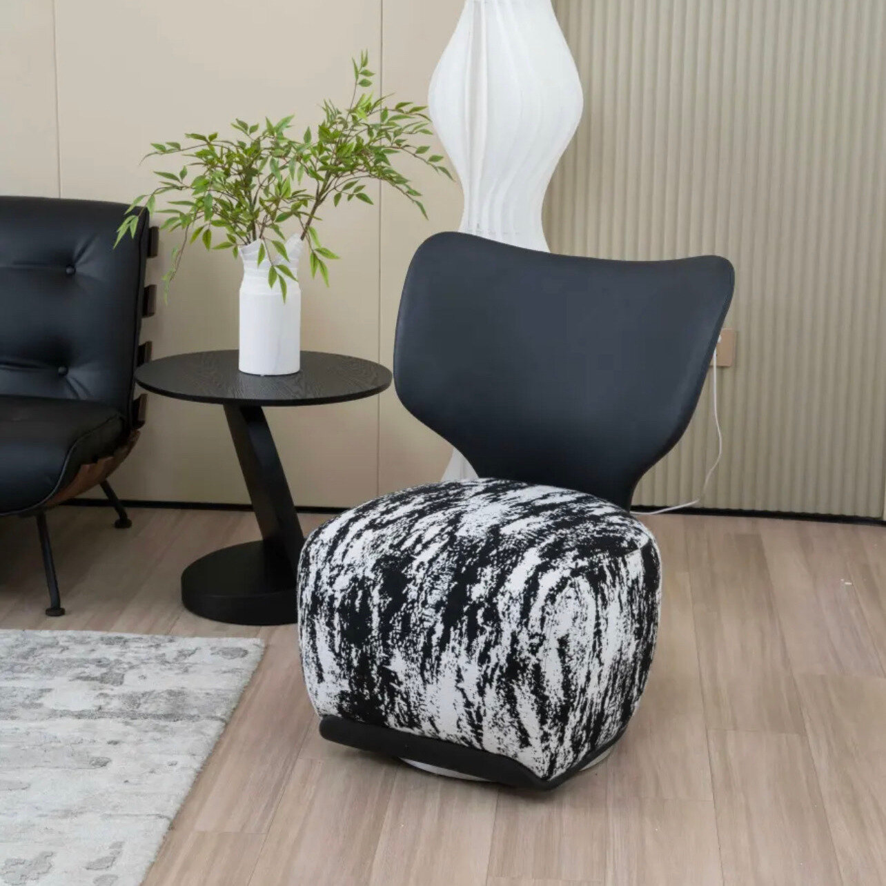 Поворотное кресло с пуфом для ног Nilsen (Кресло)