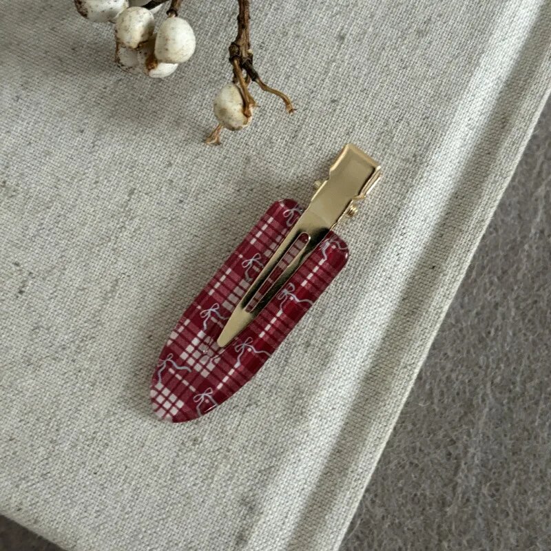 Бордовый бант в клетку для волос 01 Red seamless clip