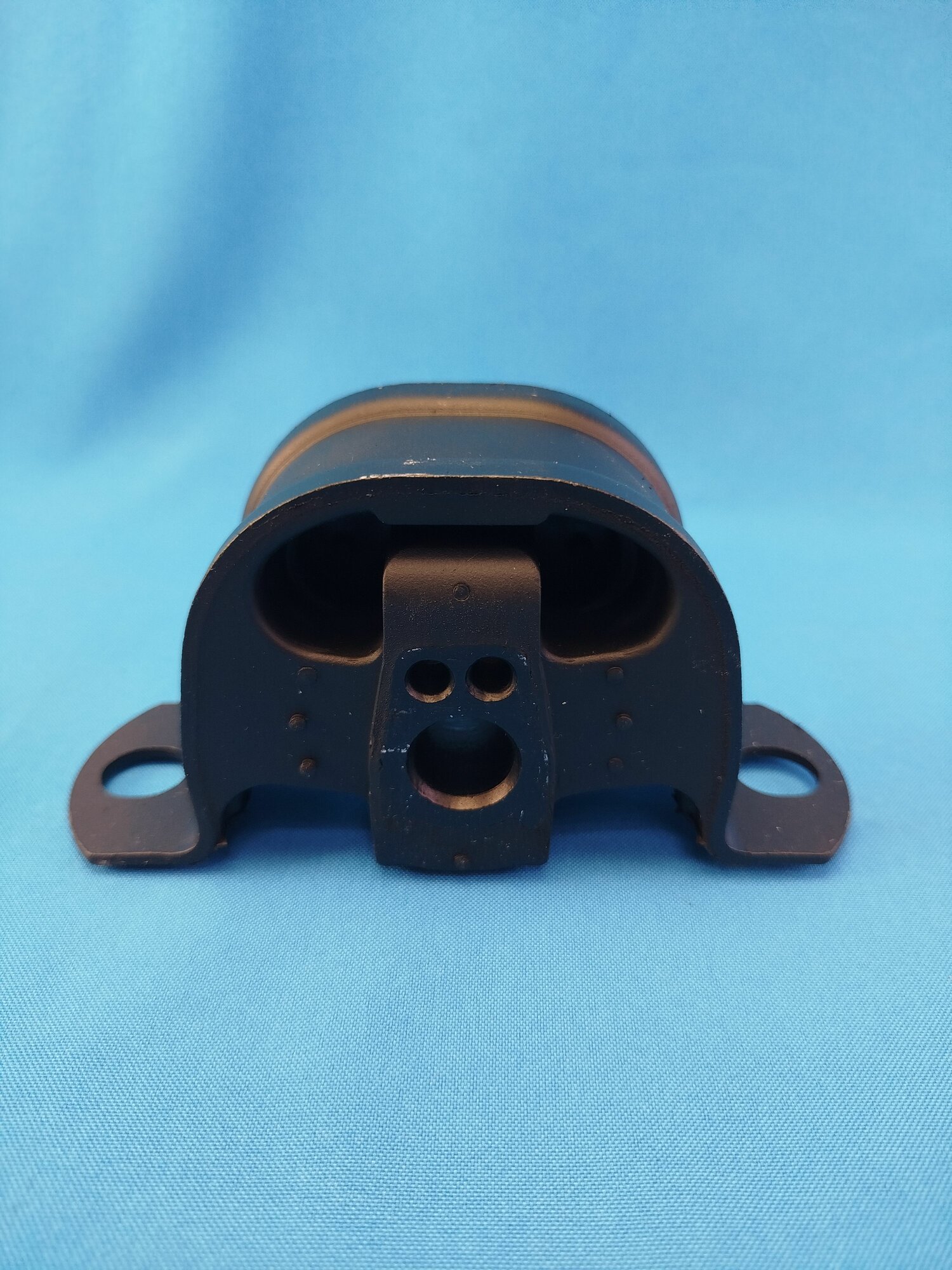 Подушка двигателя задняя "сэви" для автомобилей ВАЗ 2110-12 голая