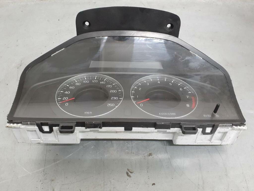Панель приборов (щиток) Volvo V70 3 2009 30786622AB