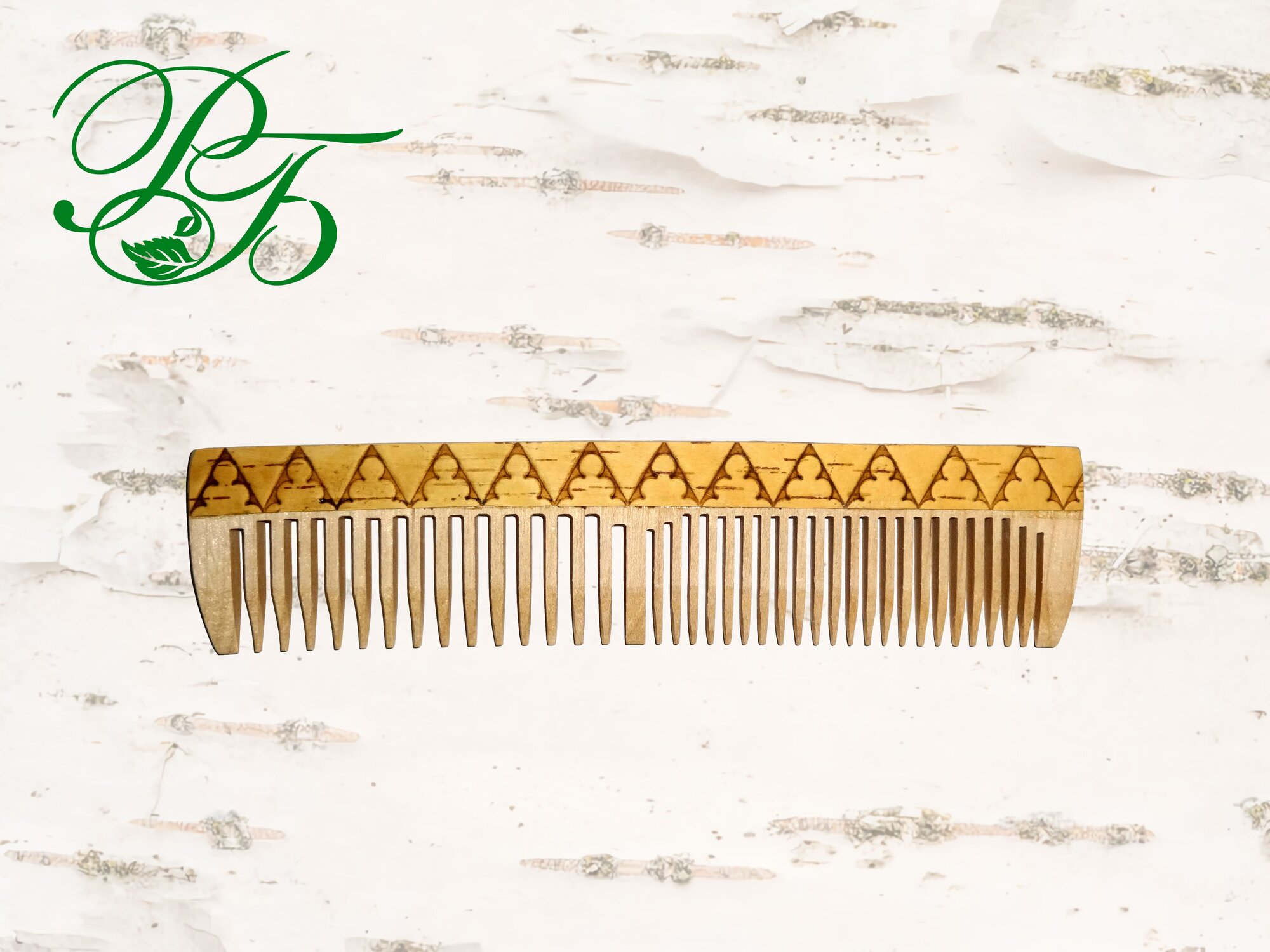 Гребень для волос, деревянный, комбинированный 19 см, тиснение треугольник. ТМ Русская Береста.