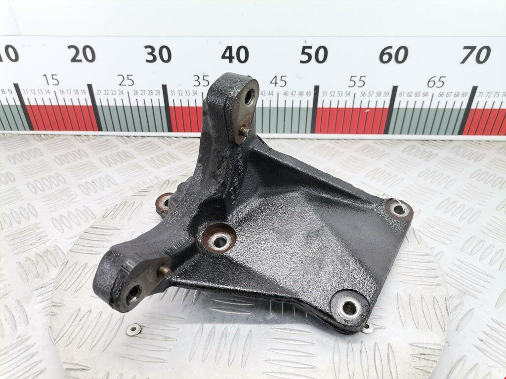 Кронштейн промежуточного вала Chrysler Sebring 3 (JS) арт. 2025126