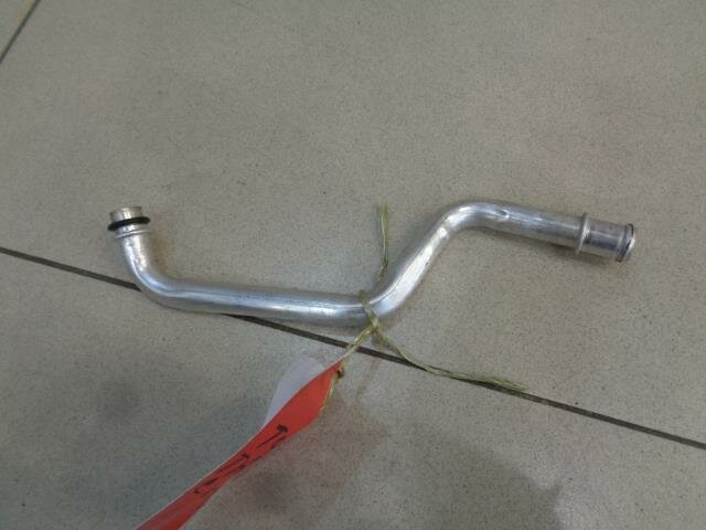 Трубка отопителя от Volkswagen Touareg 2002-2010