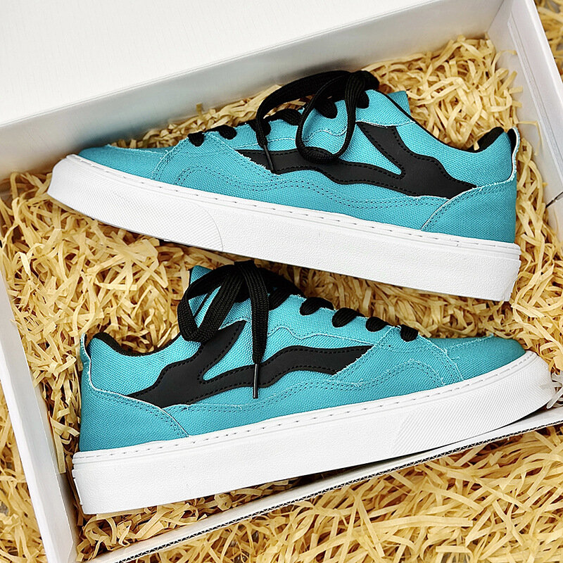 Мужская осенняя обувь 2025 года, новый стиль, студенческие модные низкие дышащие универсальные туфли, мужская спортивная обувь с мягкой подошвой, увеличивающая рост