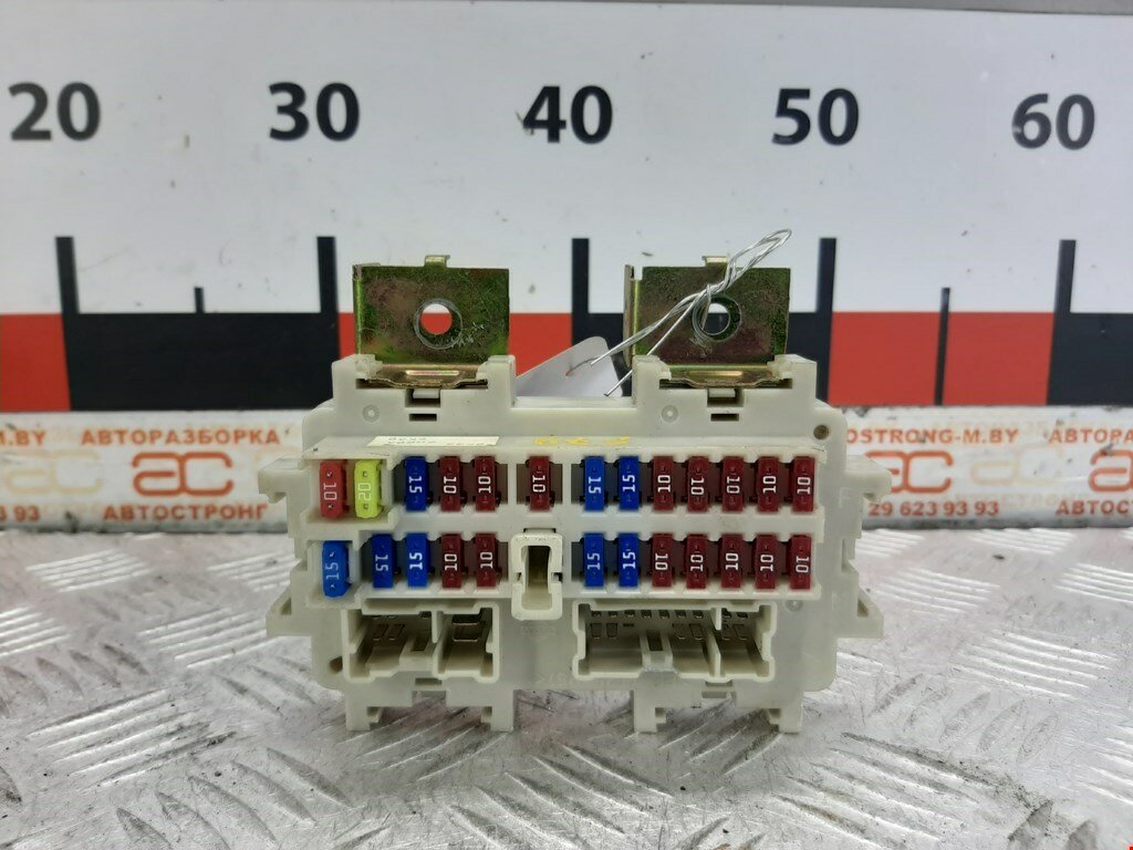 Блок предохранителей Ford Explorer 4 24350ZH00A арт. 755444