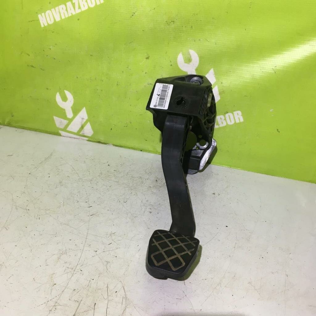 Педаль сцепления VW Polo Sed RUS 2011-2020