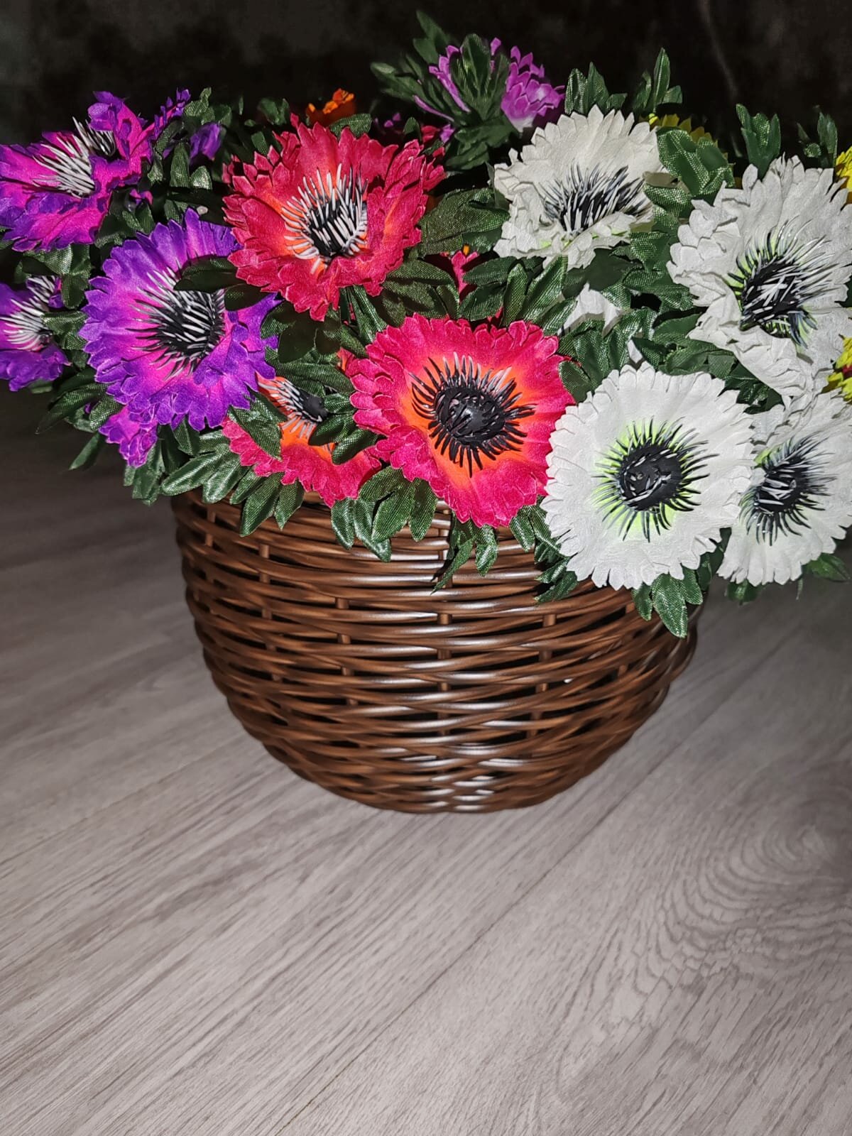 Искусственные цветы 10 шт гербера.