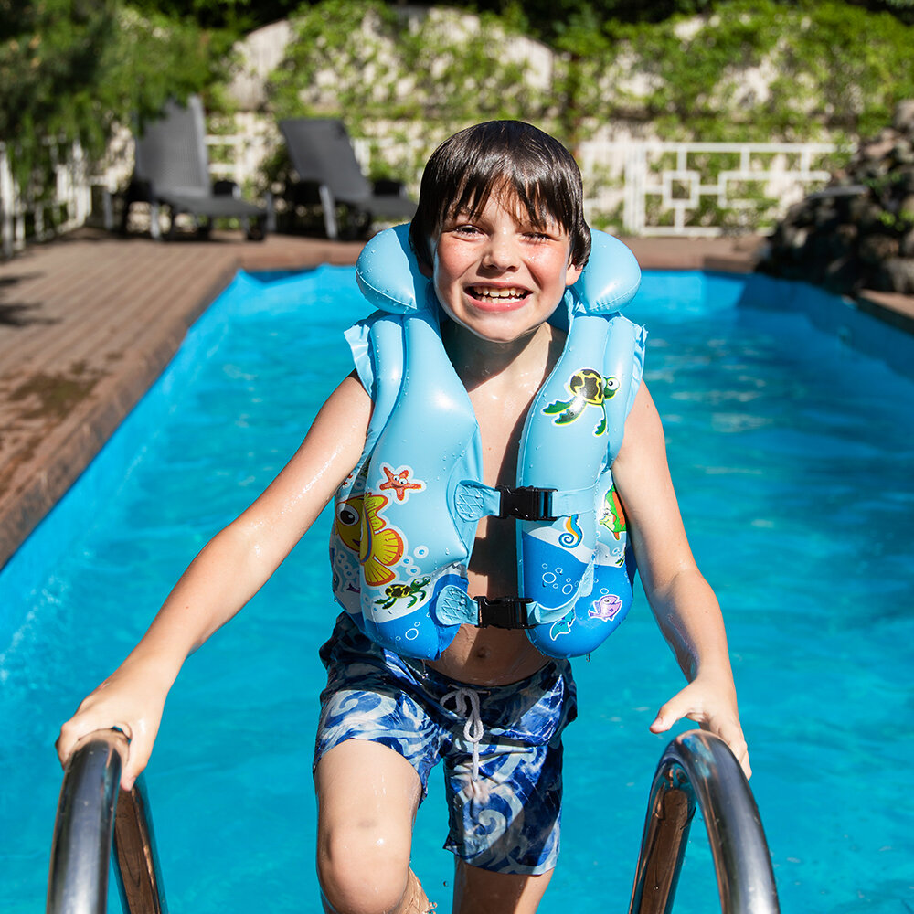 Жилет Яркое Лето, для плавания, надувной, регулировка ремней, 35кг